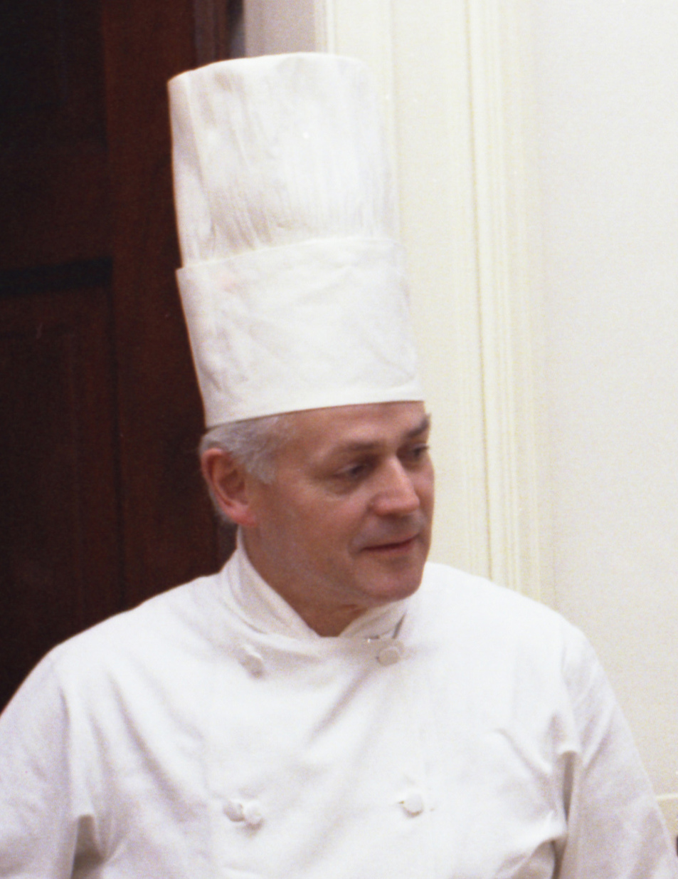 What Does The First Family Eat? The Scoop From Former WH Chef Henry Haller